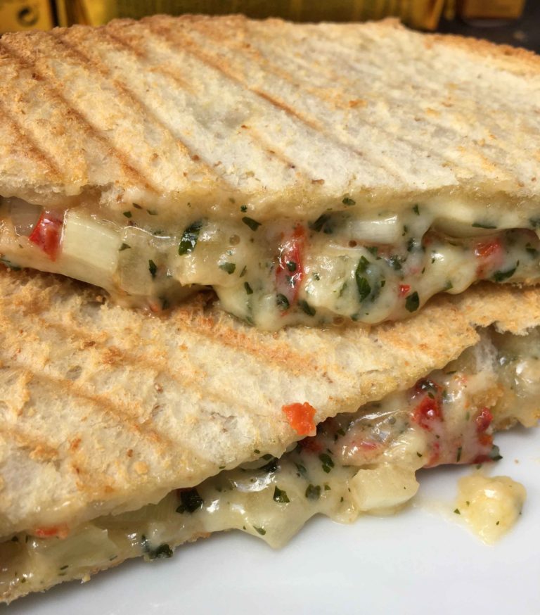 Best Toasted Sandwiches To Have For Lunch - Toastie Recipes